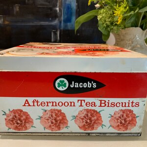 Vintage Irish Tea Biscuit Tin Bin. - Etsy