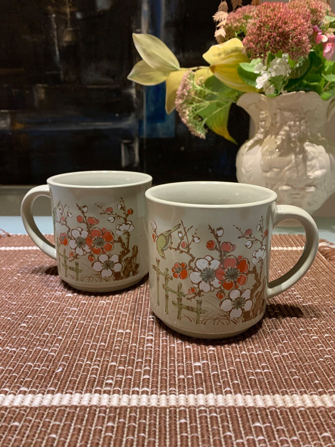 Vintage MCM Flower Power Ceramic Mugs Set of 2. Please Read the ...