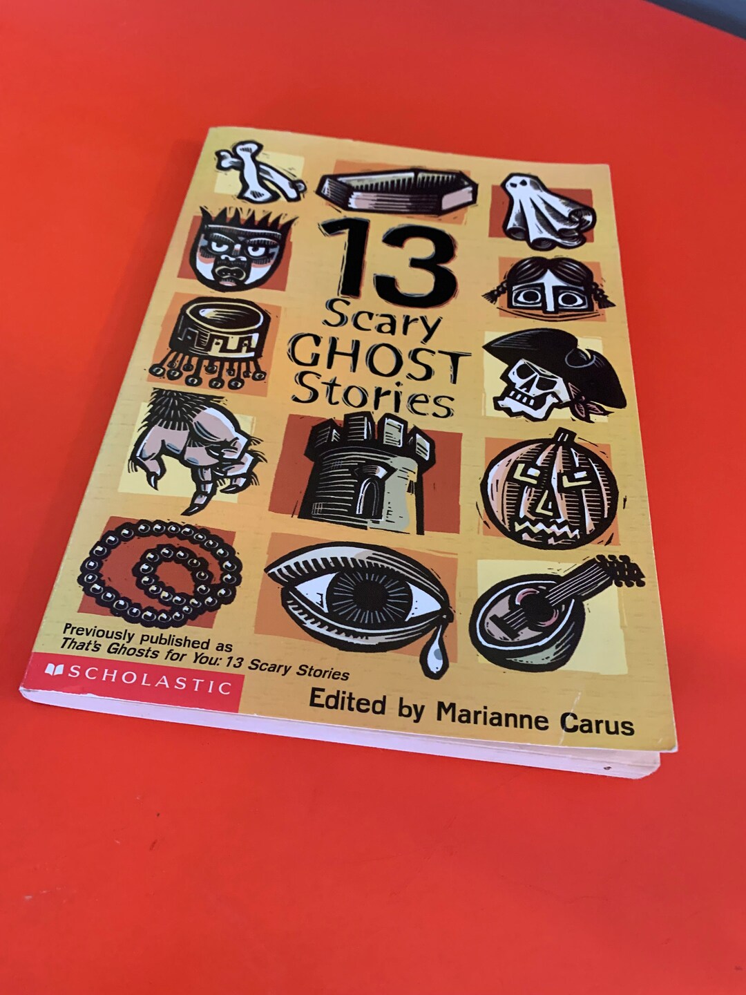 Vintage Halloween Themed Book by Scholastic 13 Scary Ghost Stories 2000 ...