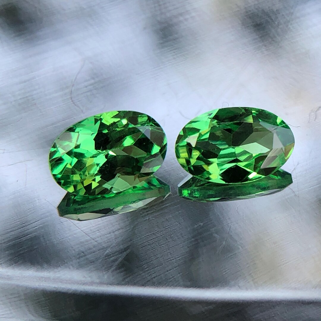 Natural Green Tsavorite Garnet Oval Pair: January Birthstone, 0.65 ...