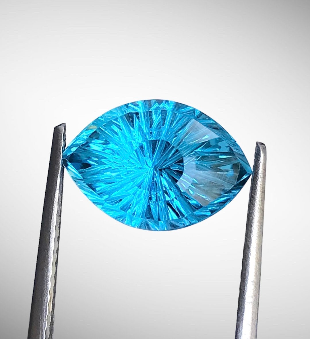 Natural Swiss Blue Topaz Gemstone, 12 MM Blue Topaz Eye Shape, 4.65 ...
