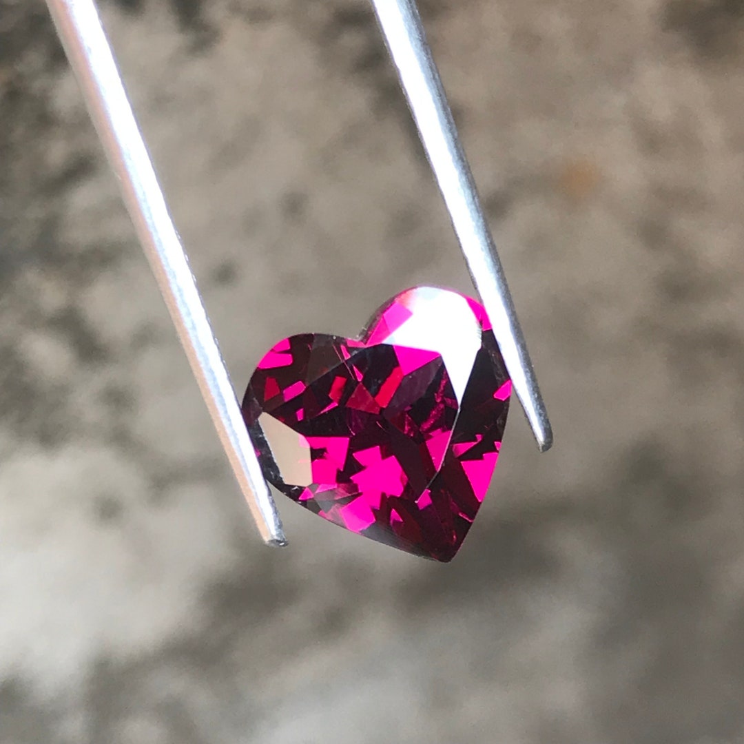 Natural Rhodolite Garnet: 3.30 Carat Heart Cut Gemstone - Etsy