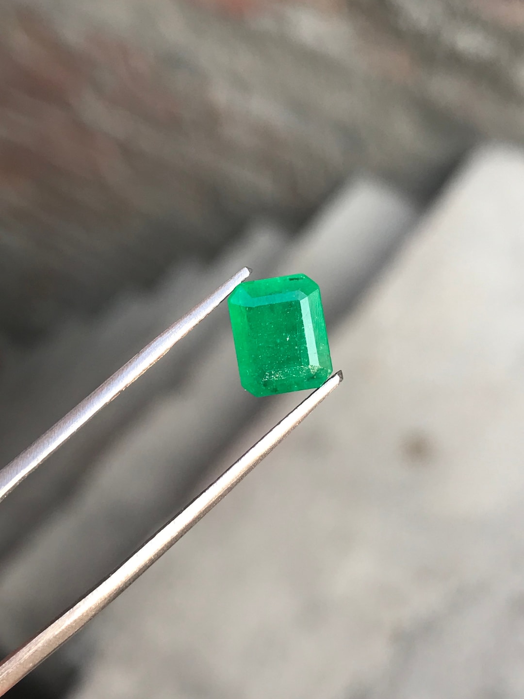 Natural Emerald, Colombian Emerald, 2.00 Carat Emerald, 8.5 MM Emerald ...