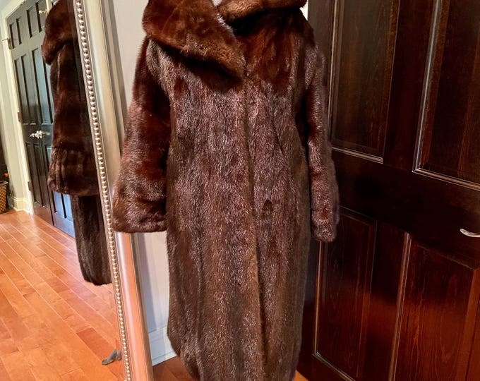 Mid Century Marilyn Monroe Style Mink 3/4 Length Fur Coat Clean ...