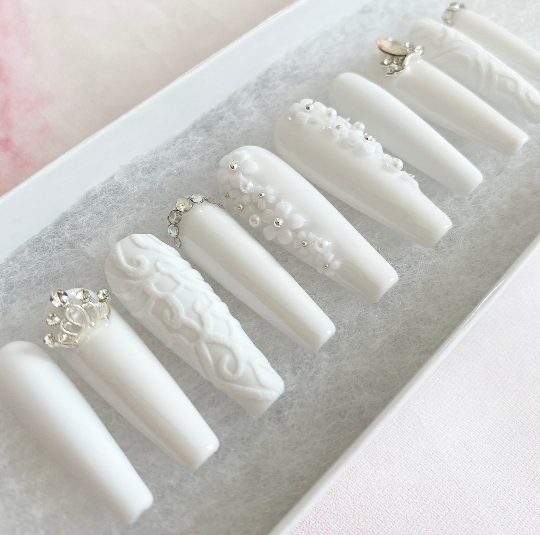 Wedding Press on Nails | Bridal Nails | Flower Pressons | Pearl Nails ...