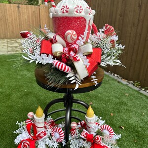 Christmas Peppermint Mug Candle Centerpiece. Christmas Peppermint Table ...