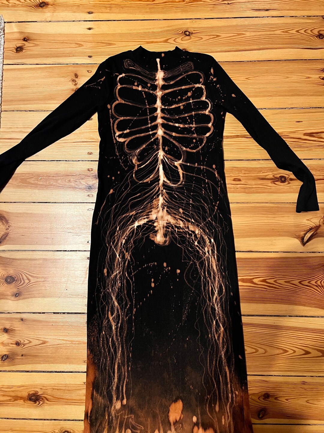 Skeleton Bleach Dress Bleached Art Selfmade Bones Skeletons Spine Goth ...
