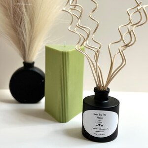 Modern, Elegant Black Reed Diffuser - Etsy