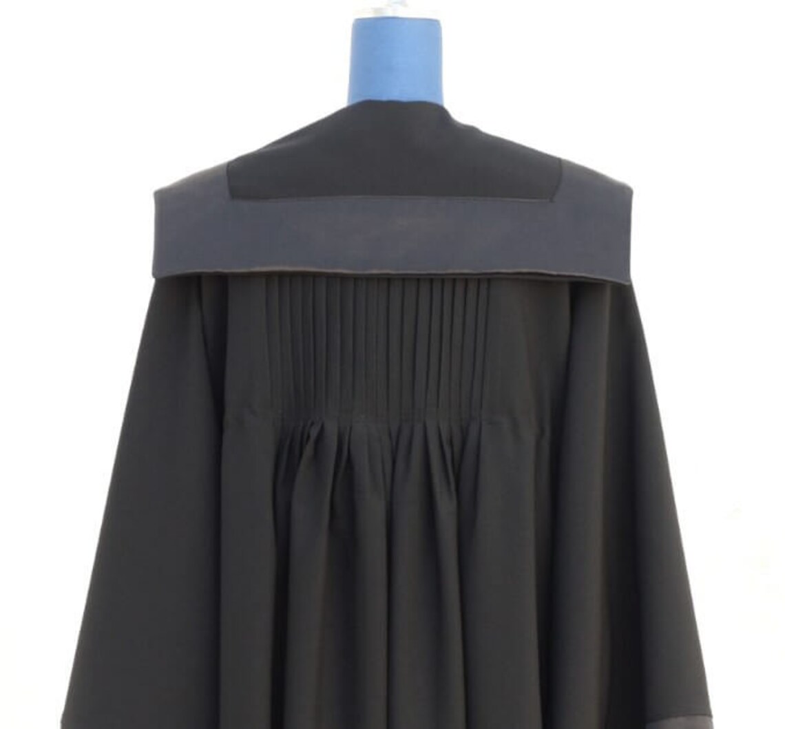 Toga Basic Plissè para abogado/magistrado | Etsy