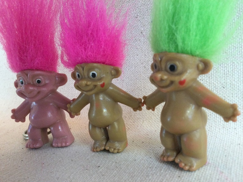 Three 1 1/2” Trolls, Keychain Troll, Mini Trolls With Heart on Cheek - Etsy