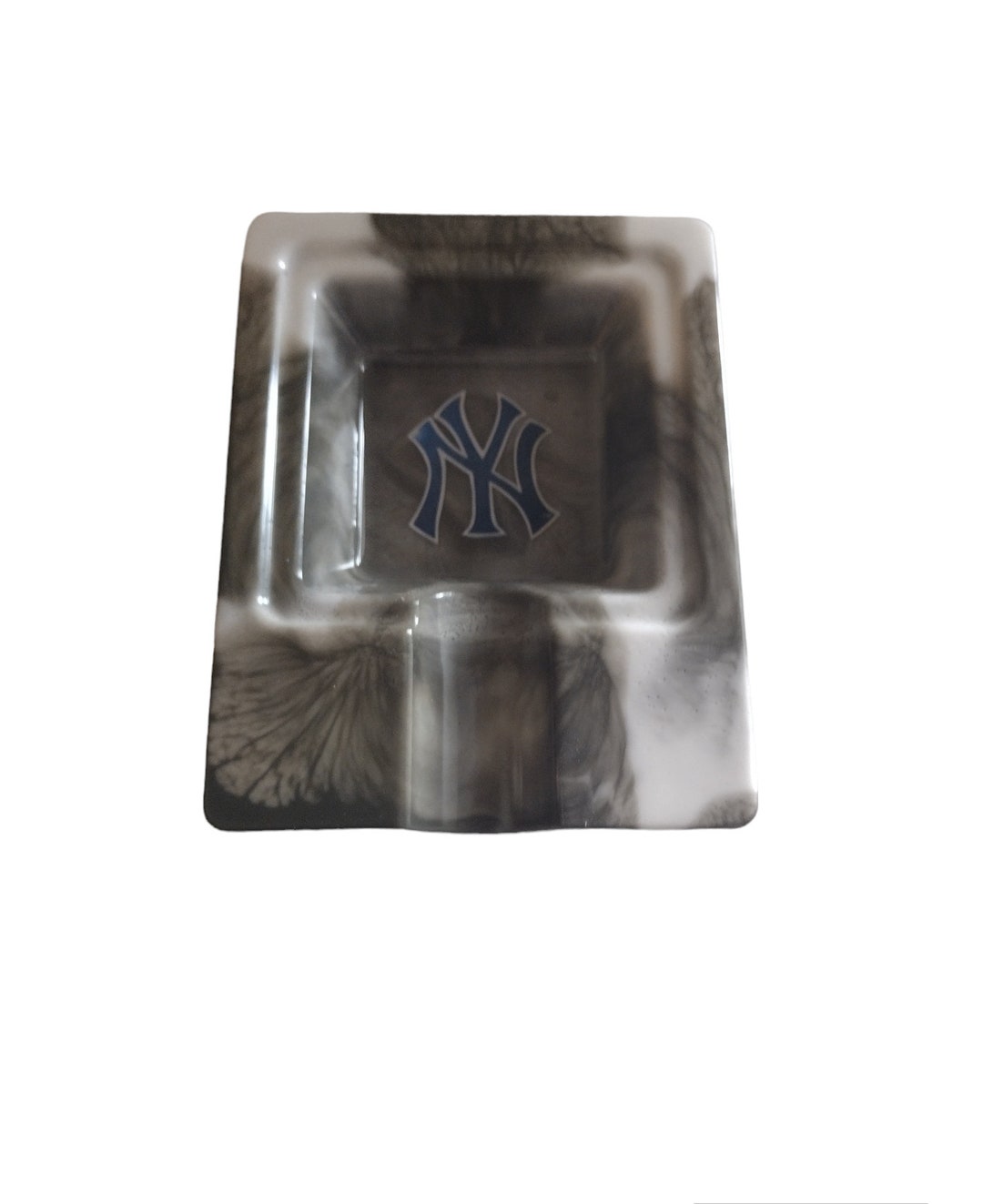 New York Yankees Cigar Ashtray/ Cigar Ashtrays/ New York Yankees ...