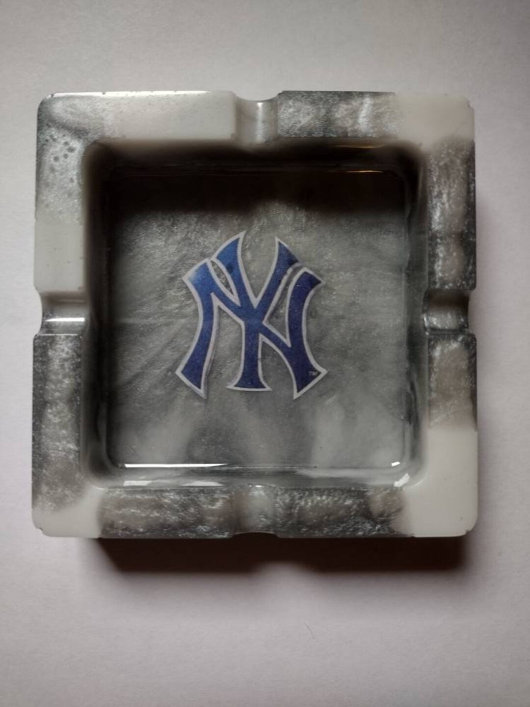 New York Yankees Ashtray / New York Yankees Sports Gifts / Sports Gifts ...