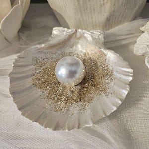 Large Pearl Shell Glam Gift, Gold Pearl Shelf Decor, Gift Ideas, Ocean ...