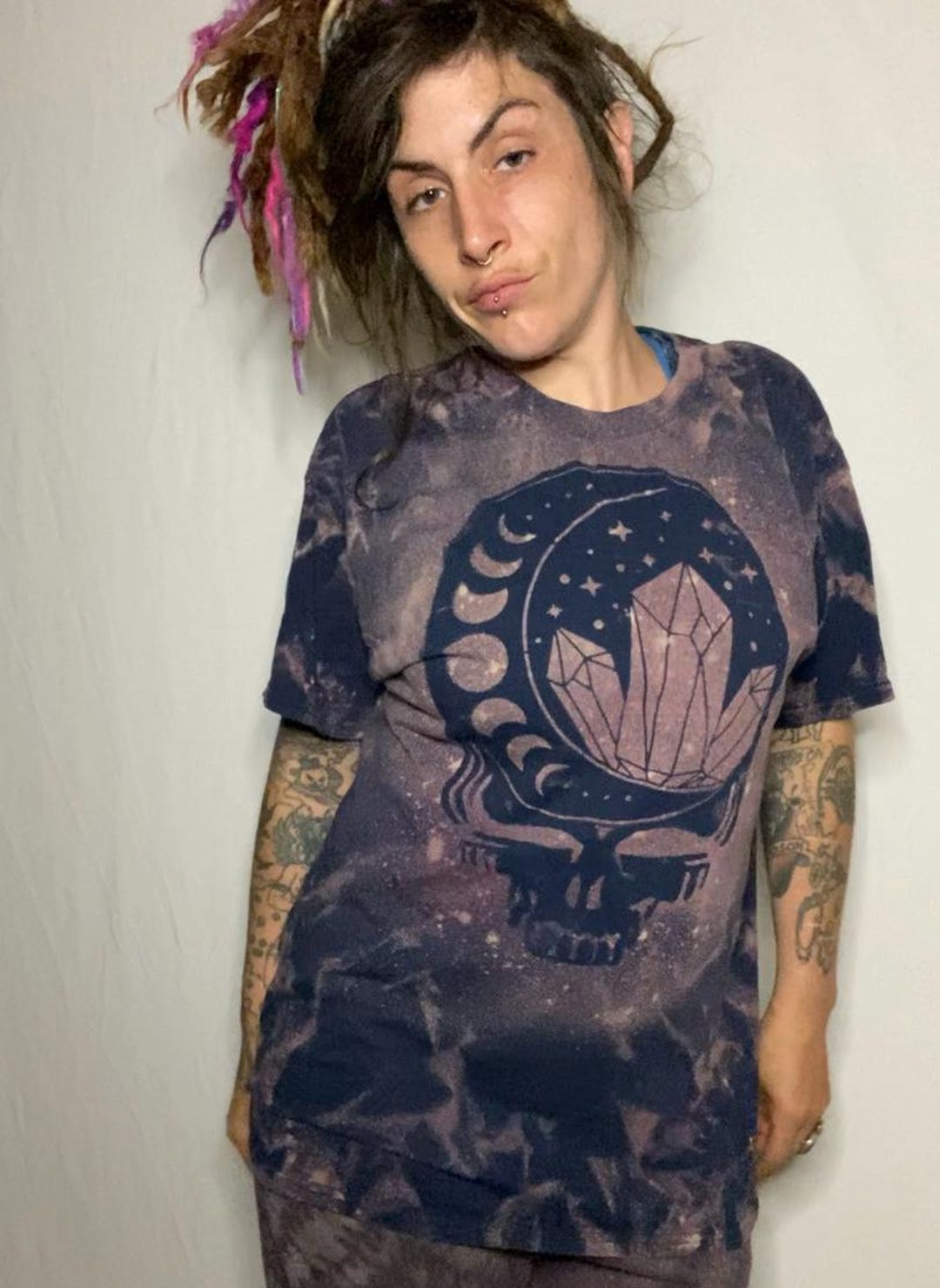 Custom Bleach Dye Stealie T-shirt, Crystal Moon Design - Etsy