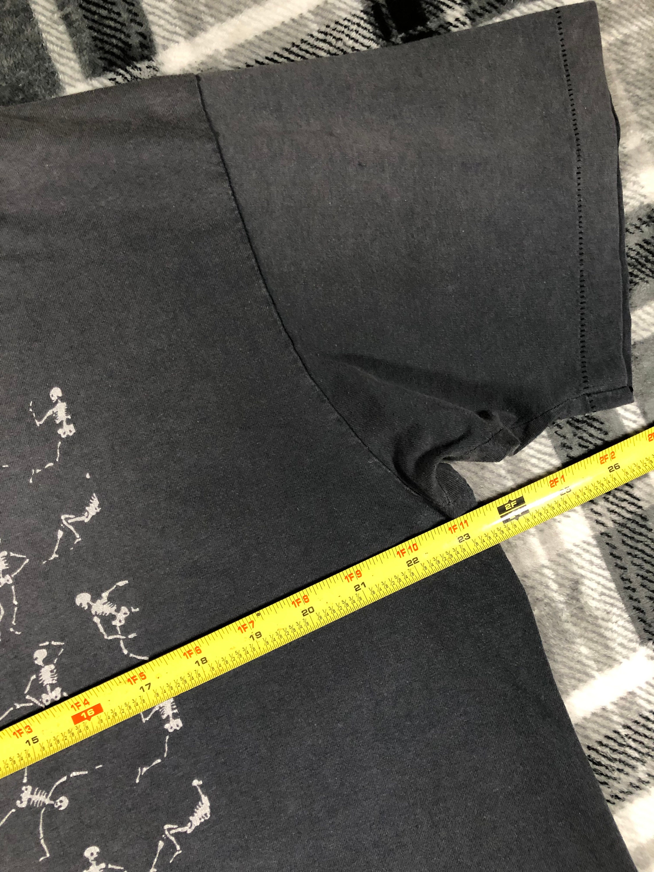 Skeletons Vintage 80s Horror Scary Halloween Punk Metal Rocker Classic ...