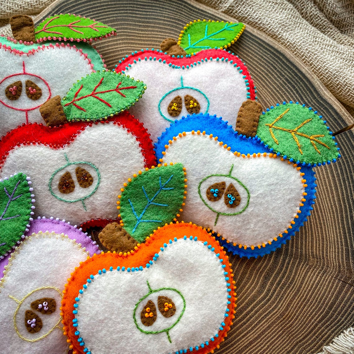 Felt Apple Ornament Pattern, PDF Pattern, Felt Apple, Felt Beaded ...