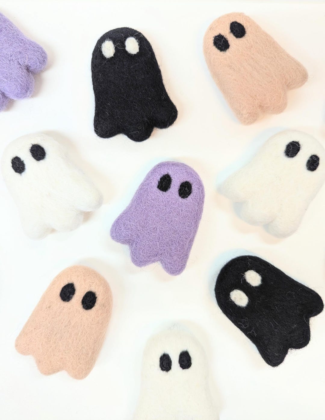 Felt Ghosts / Needle Felted Ghost / Wool Ghost Decoration / Halloween Sensory Bin / Loose Parts ...