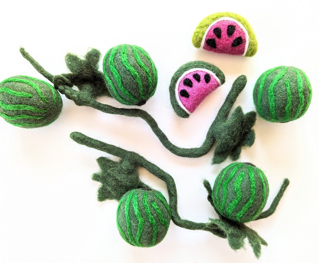 Felt Watermelon Balls / Felt Watermelon / Watermelon Sensory Bin / Felt ...