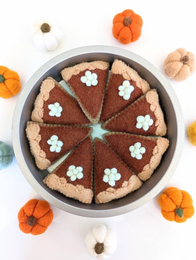 Felt Pie Slices / Apple Pie Slice / Peach Pie Slice / - Etsy
