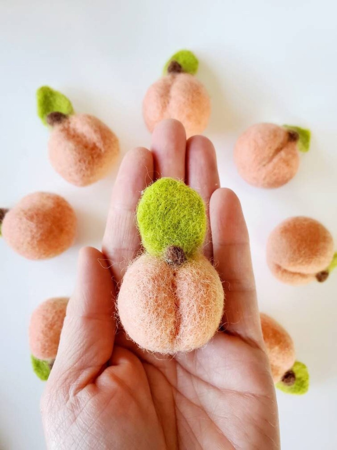 Felt Peaches / Play Food Loose Parts / Needle Felt Peach / Montessori ...