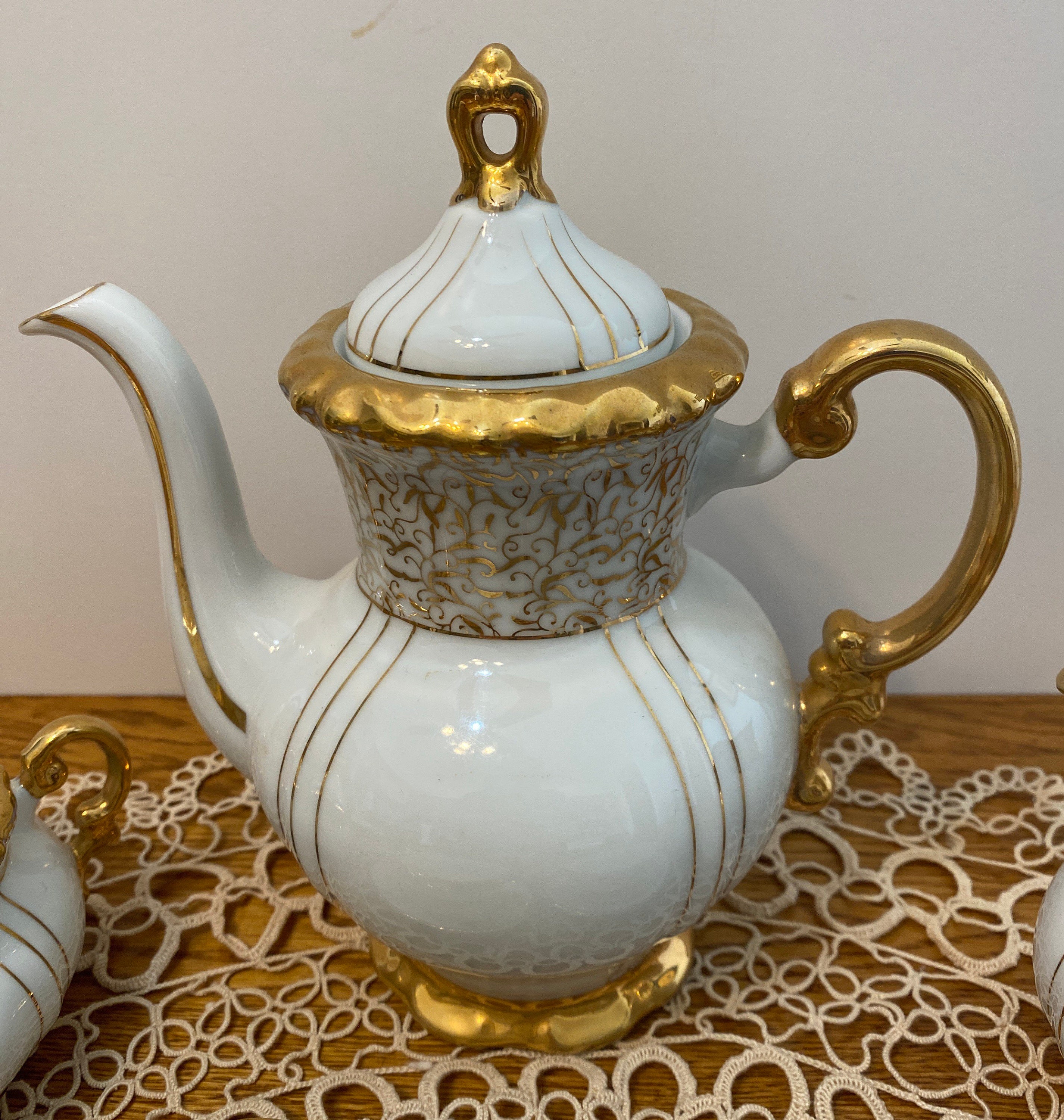 Vintage Tea Set/seyei Fine China/1030/9 Pieces - Etsy