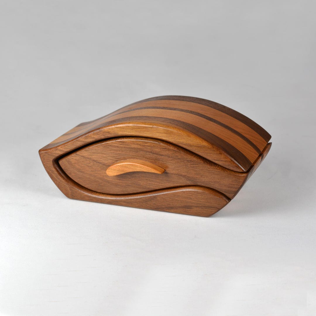 Handmade Leaf-shaped Bandsaw Box Jewelry/trinket/keepsake Box 8.8/22 ...