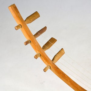 Vintage African Alur People Tribal Art Handcrafted Adungu Stringed ...