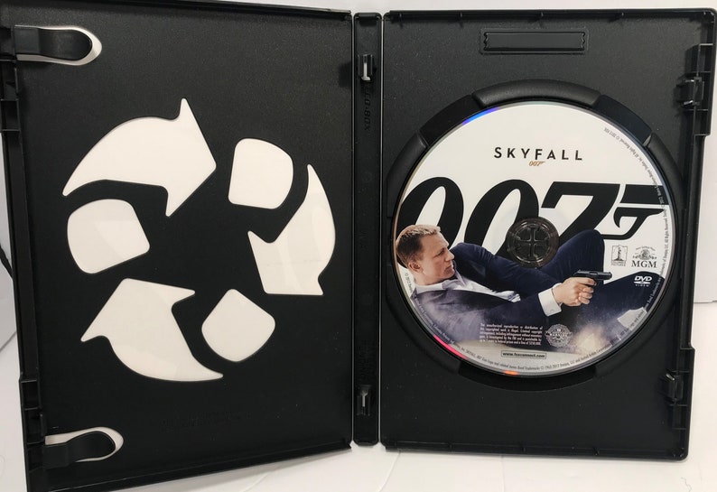 James Bond 007 Skyfall DVD 20th Century Fox Excellent Condition - Etsy