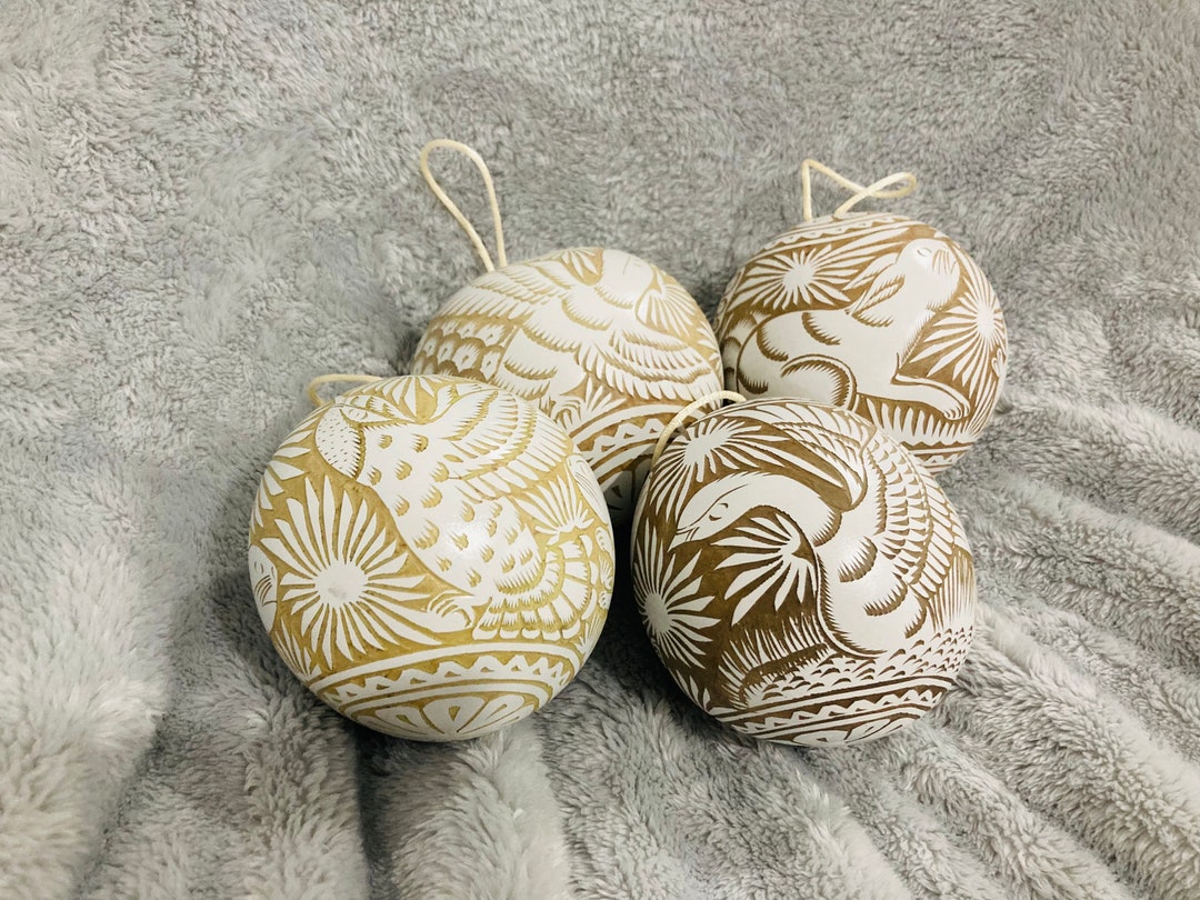4 CHRISTMAS Spheres, Mexican Spheres, WHOLESALE - Etsy