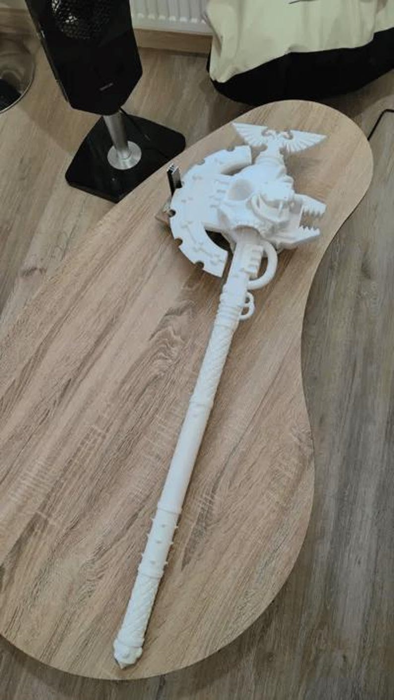3D Printed Omnissian Axe – W40k Cosplay Prop - Tech-priest Adeptus ...