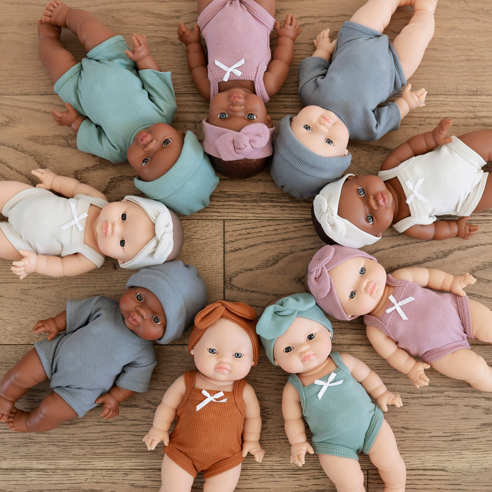 Archie Baby Boy With Blue Eyes and Cognac Romper and Hat - Etsy