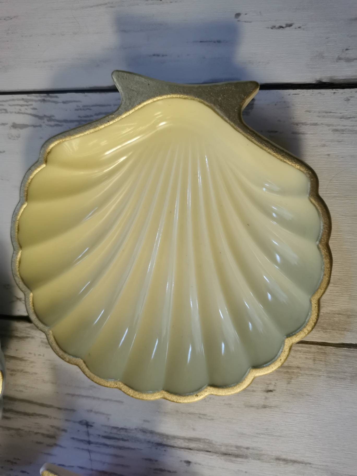 Clam Shell Soap/trinket Dish Clam Shell Dish Retro Kitsch Home Mothers ...