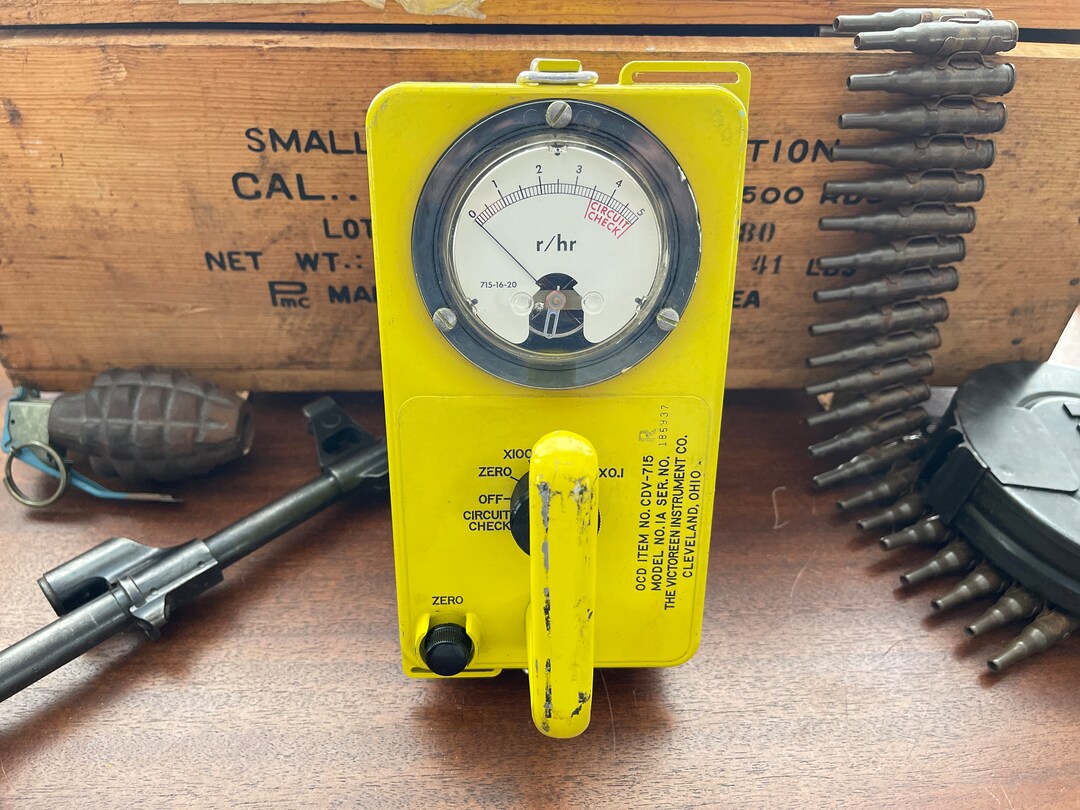 1960's Civil Defense Victoreen CDV-715 No. 1A Radiological Survey Meter ...