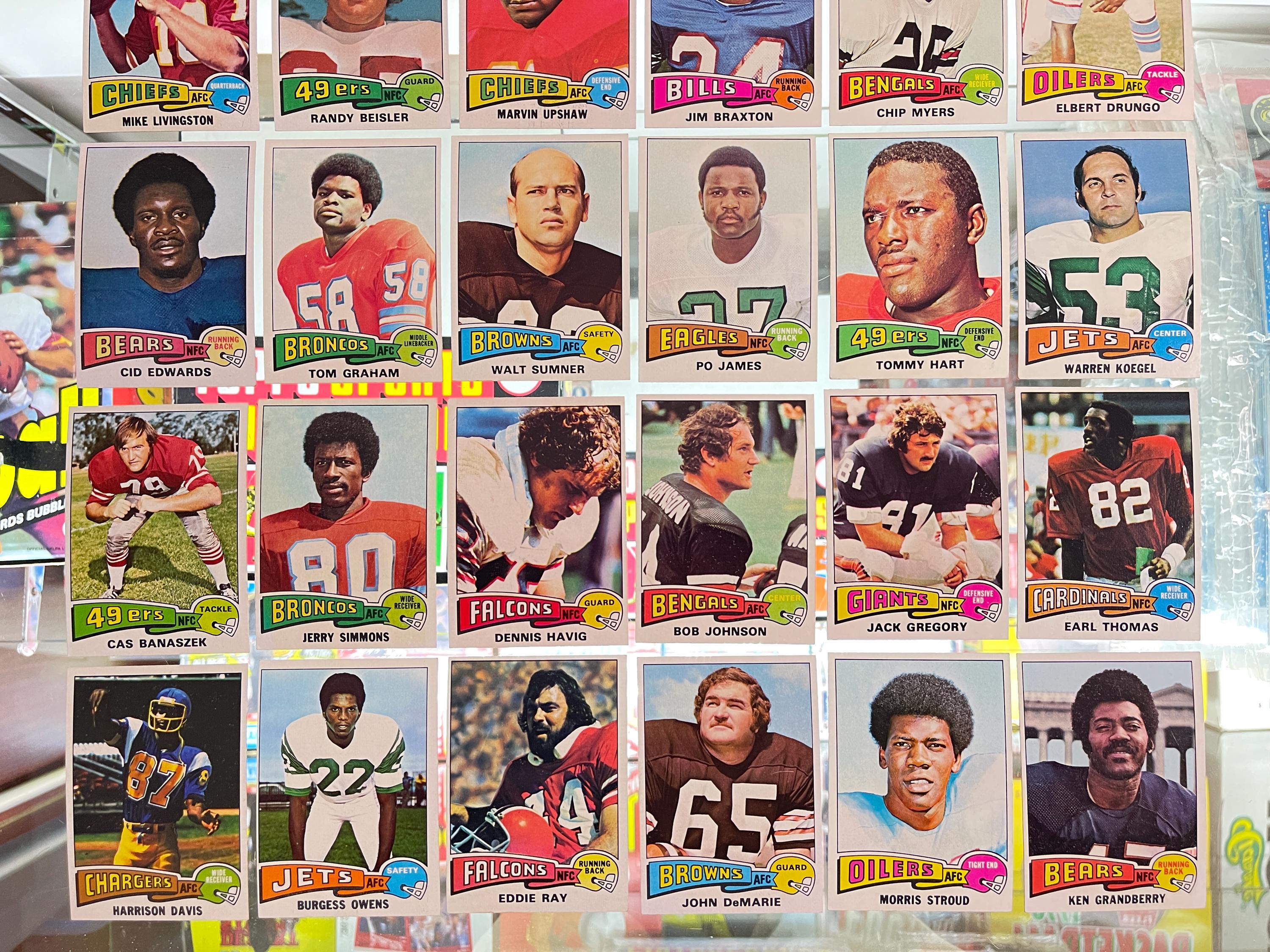 1975 Topps Football Cardsnull