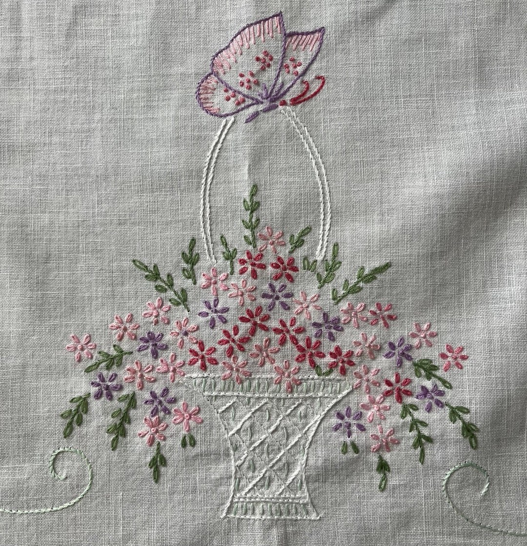 Vintage Embroidered Table Scarf, Floral Table Runner, Spring Dresser ...