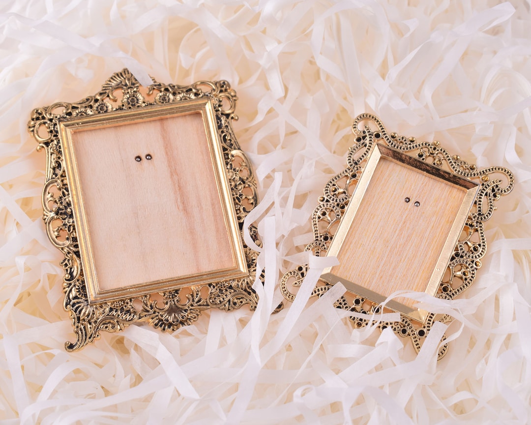 Handmade Vintage Mini Photo Frame,2 Style Miniature Picture Frame ...