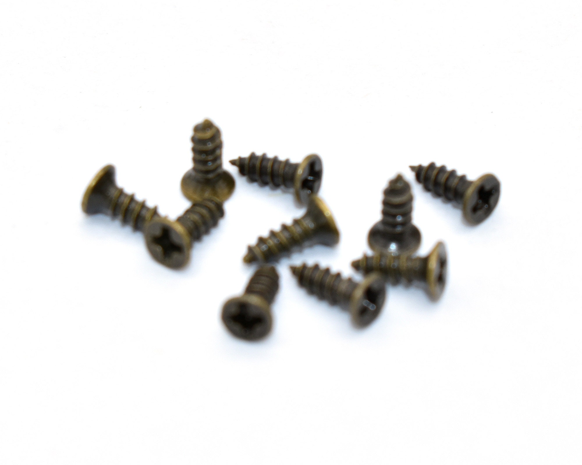 Ancienne vis d'occasion