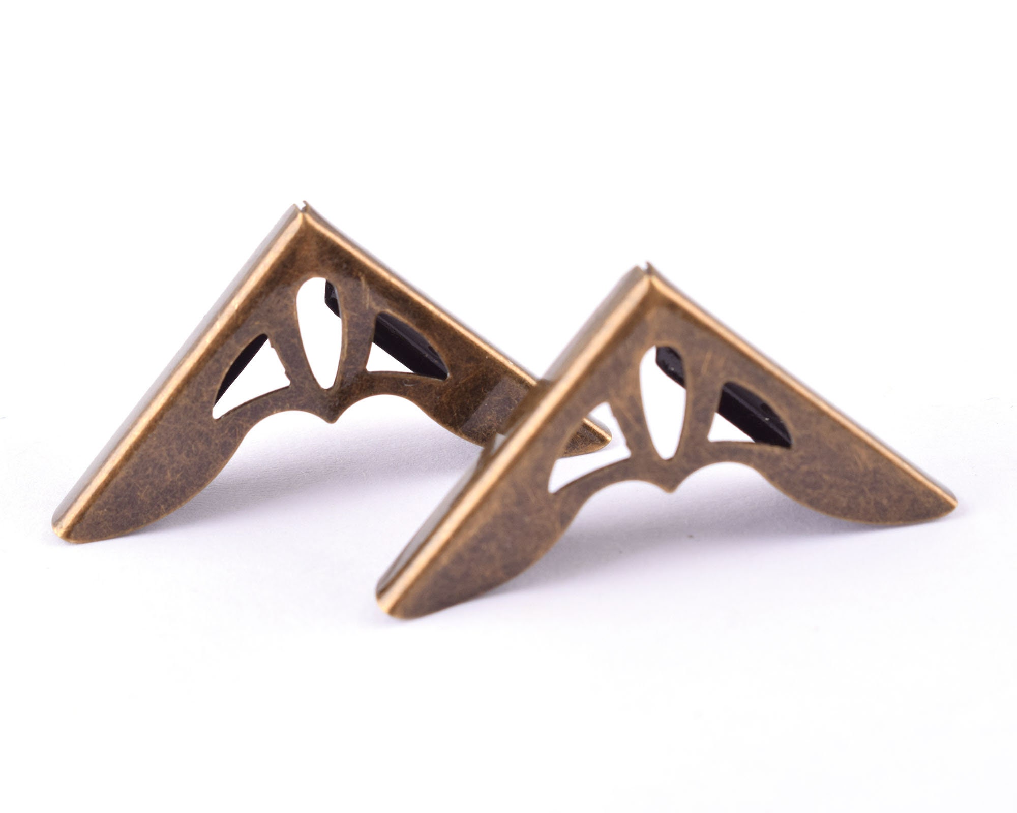 30mm Metal Box Corner Protector L Shaped Decorative Corner Protection ...