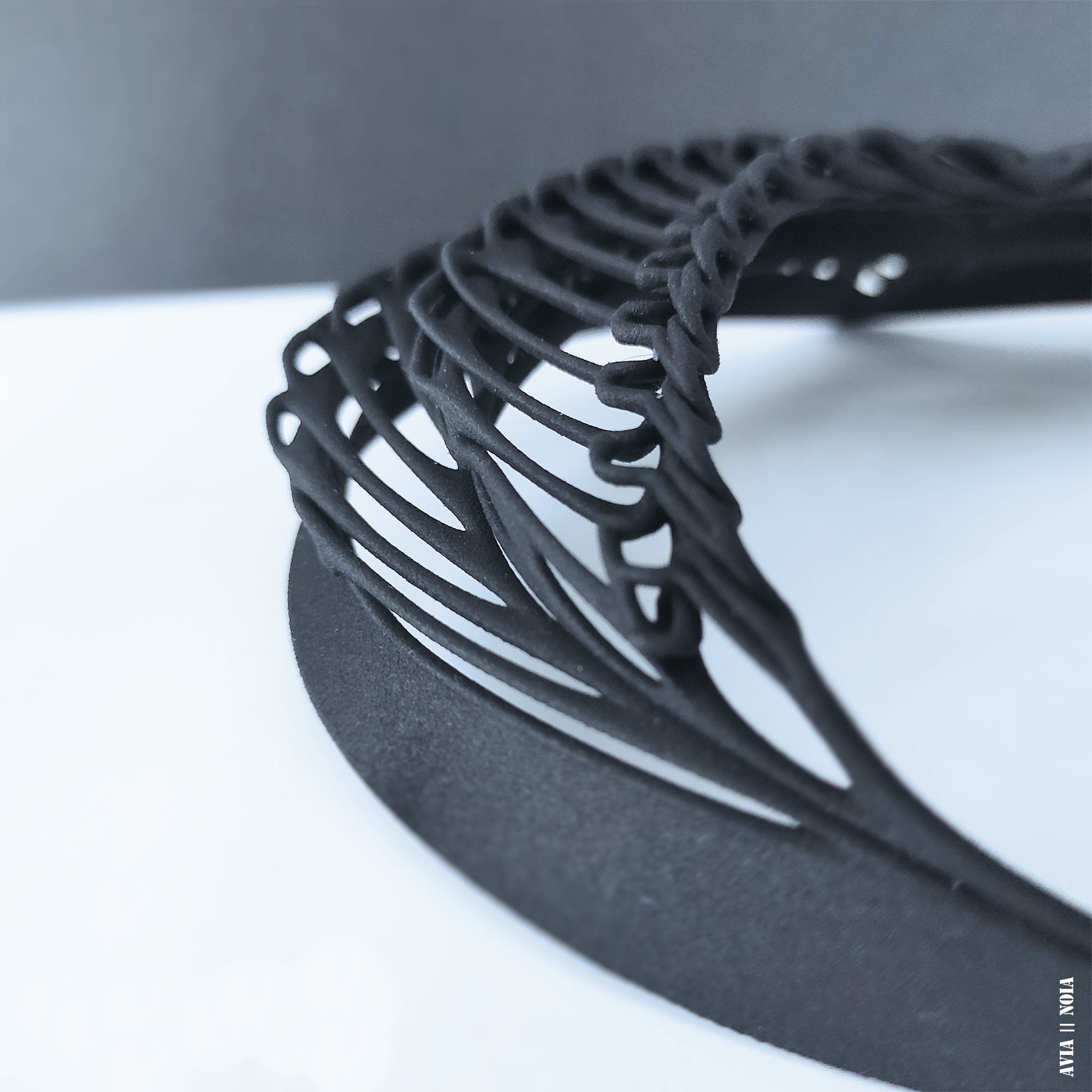 Avianoia's 3d Printed MJF Backbone Choker / Wearable Object ...