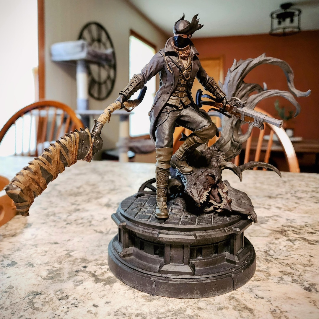 Bloodborne Hunter Figure - Etsy