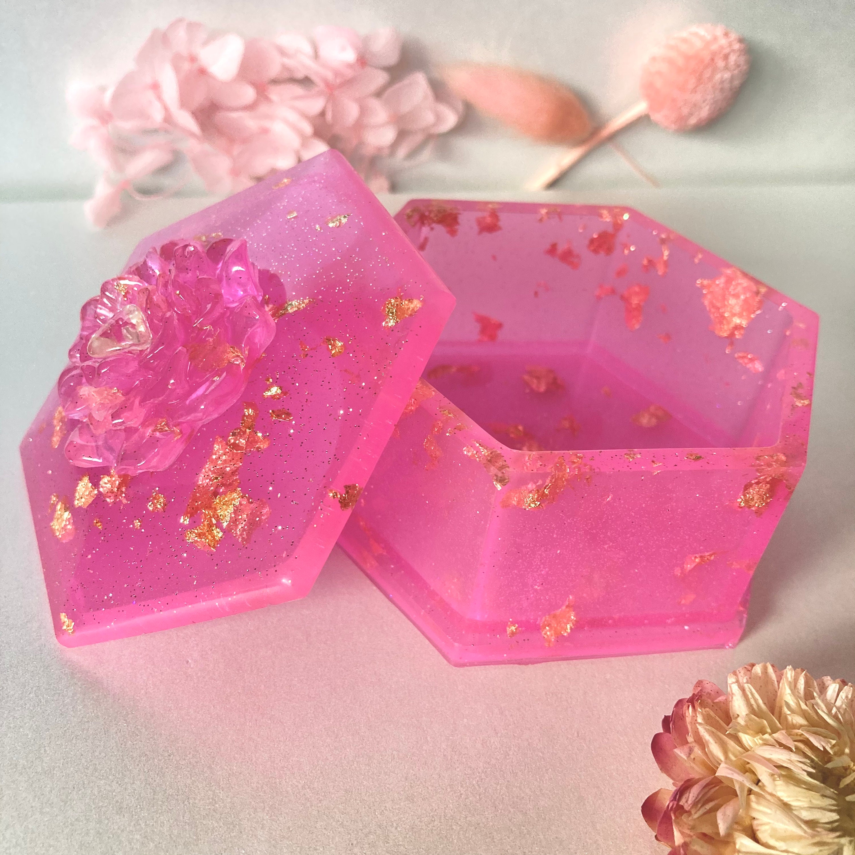 Resin Trinket W/ Dried Flowers / Trinket Box With Lid 3D - Etsy Canada