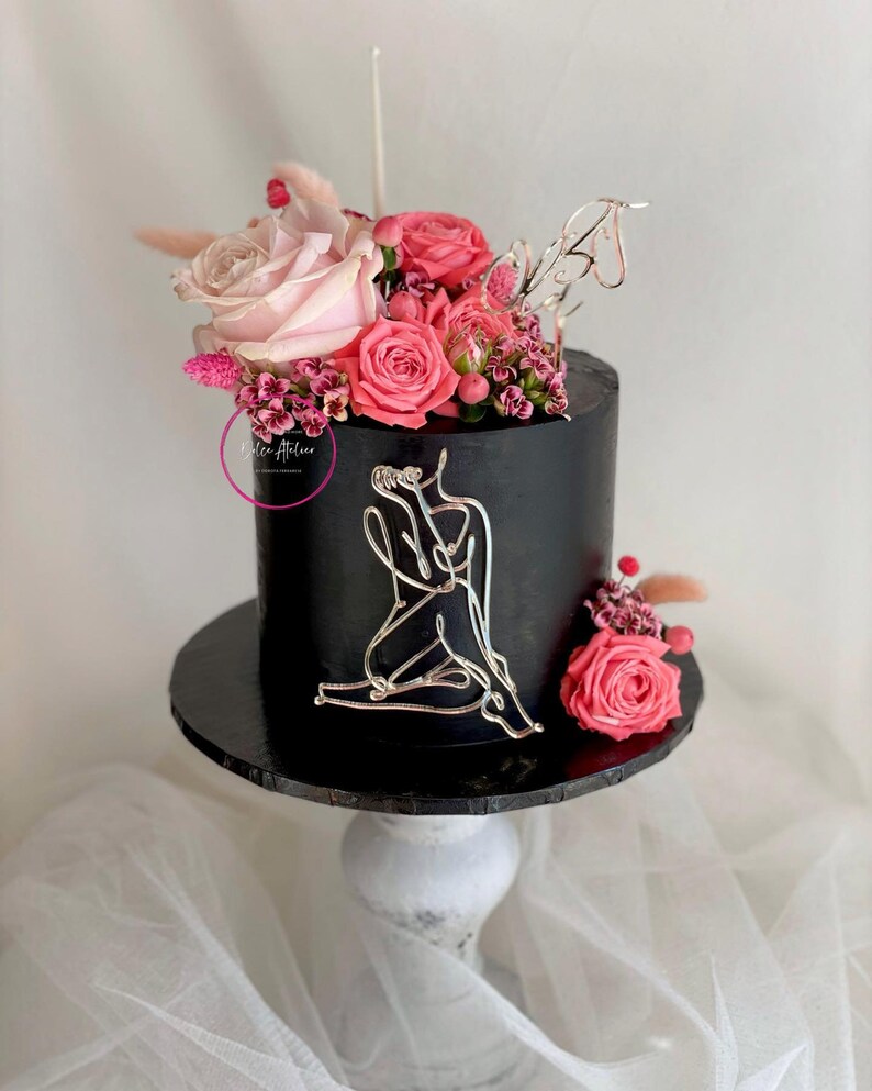 One Line Topper Seated Woman Line Art Cake Topper Abstract - Etsy