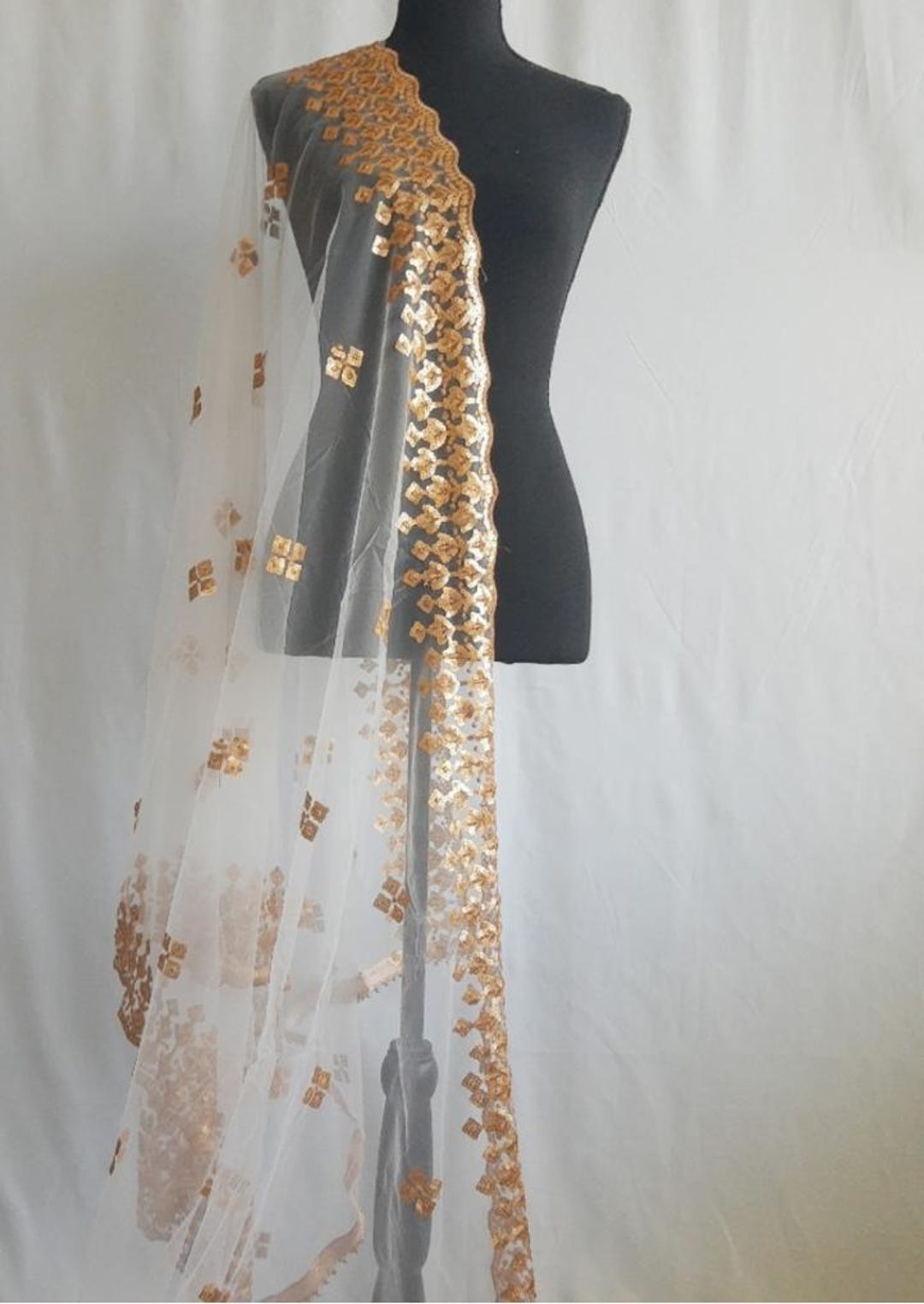 White Net With Gold Embroidered Sequin Cut Work Premium Dupatta/chunni ...