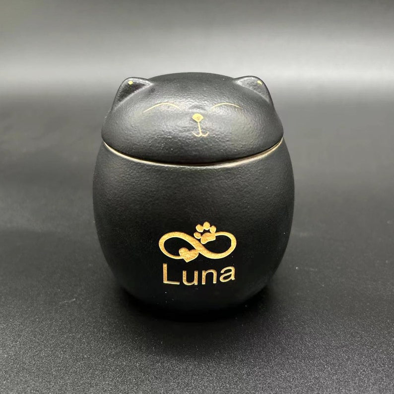 Custom Pet Paw Urn With Name and Date, Pet Memorial Artwork, Lost Pet ...