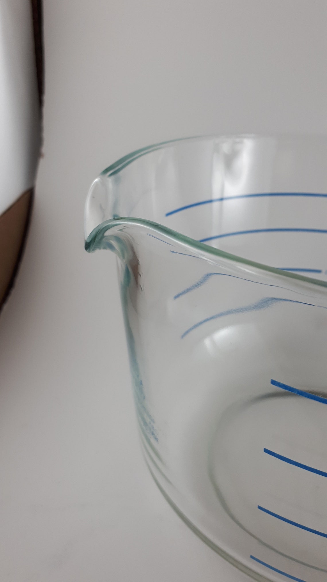 Rare Vintage Pyrex Corning 2L measuring cup | Etsy