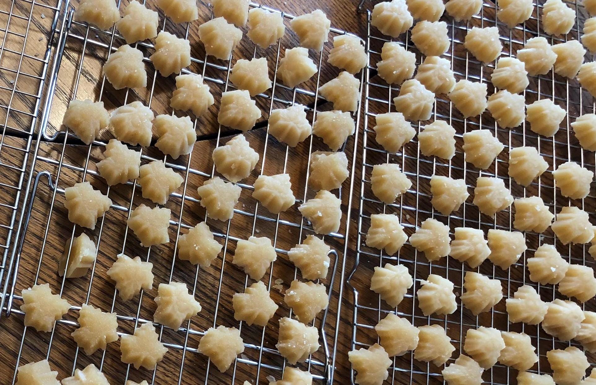 Pure Minnesota Maple Sugar Leaf Candy - Etsy