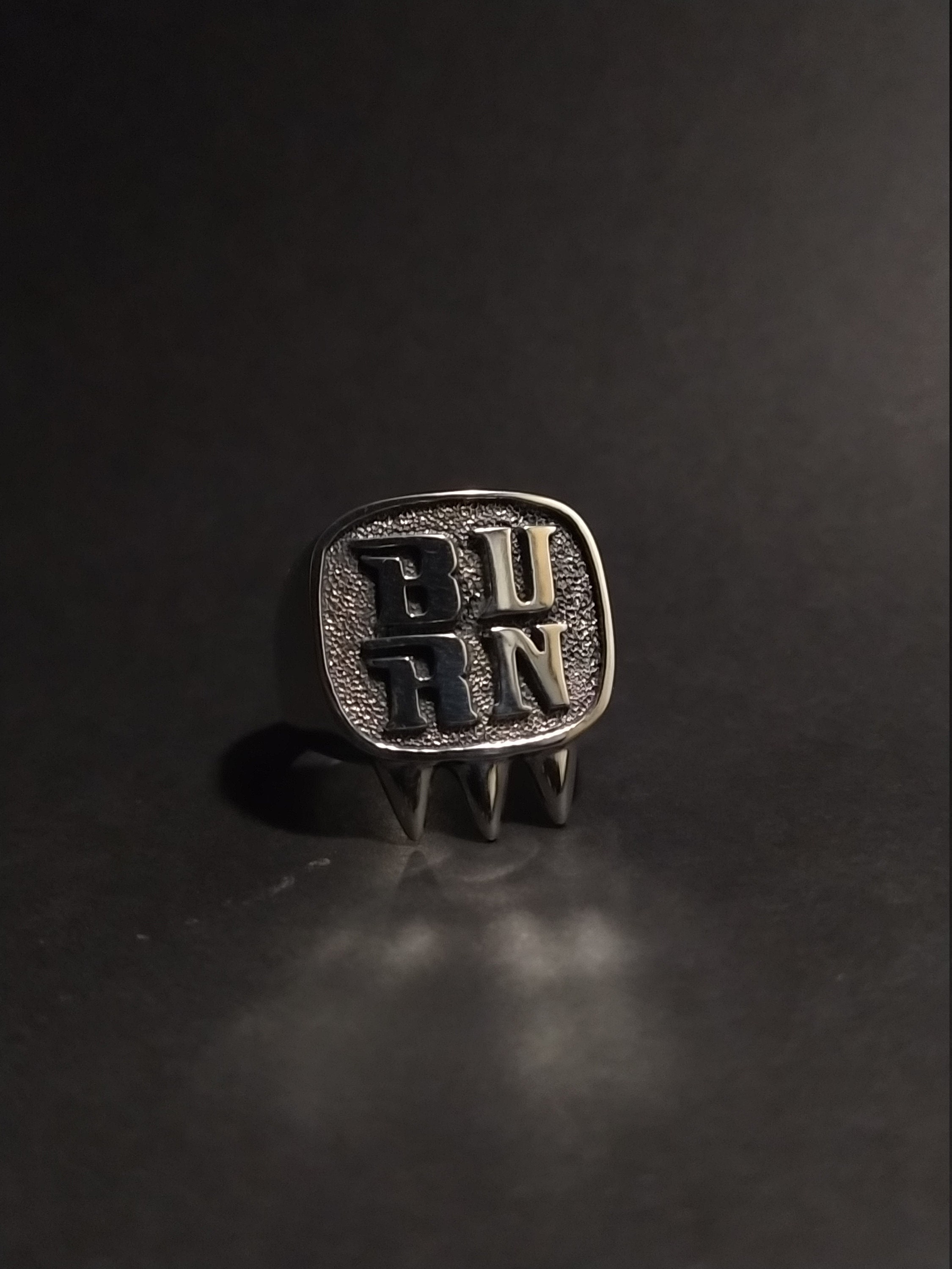 Cyberpunk 2077 Johnny Silverhand Ring BURN - Etsy