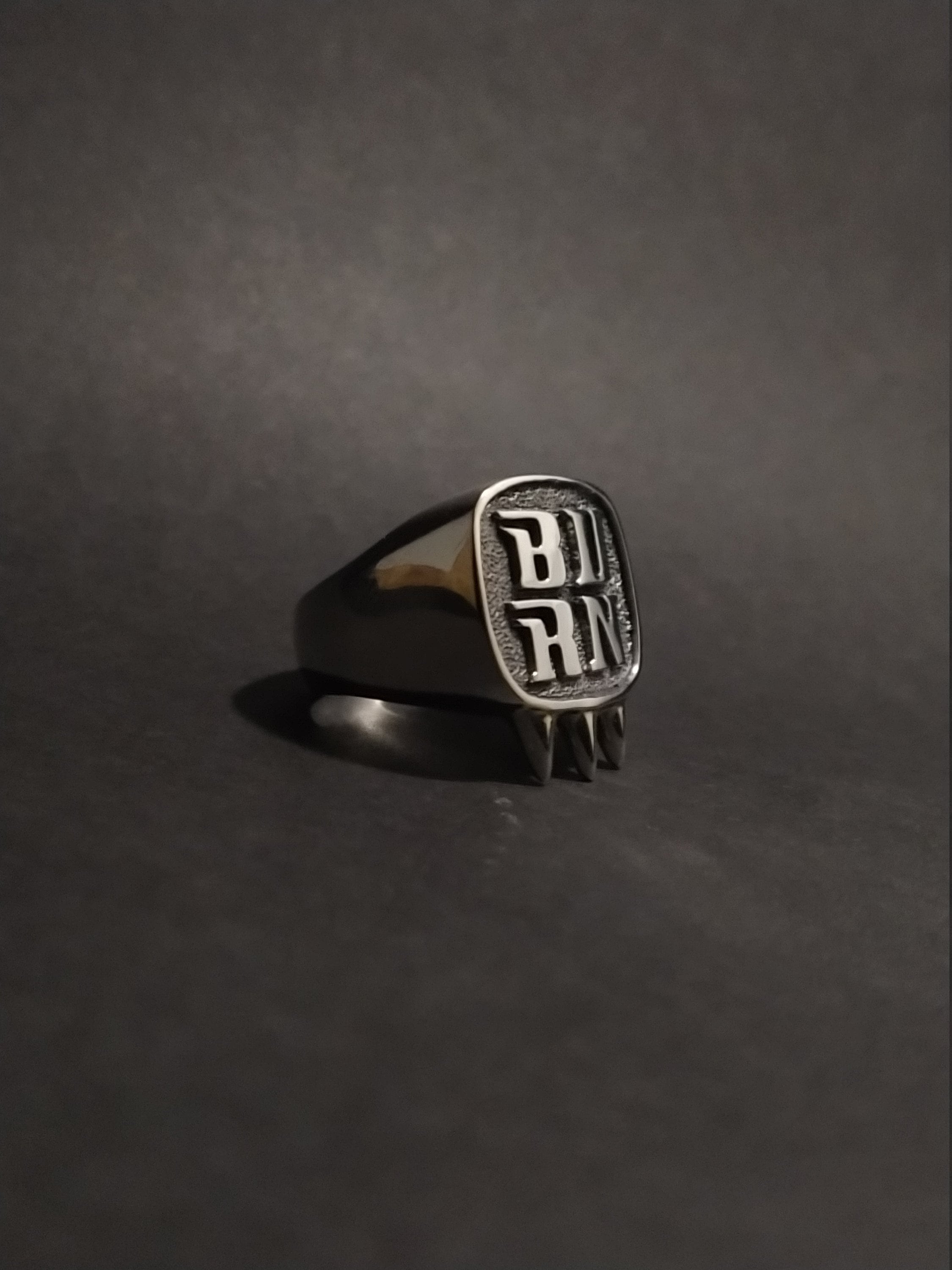 Cyberpunk 2077 Johnny Silverhand Ring BURN - Etsy UK