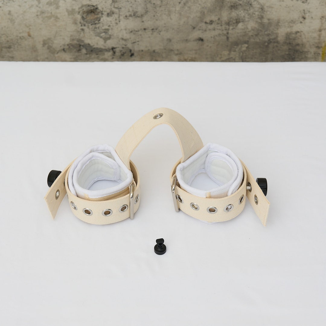 Handcuffs Restraint Bondage / Bed / Cuffs / Self / BDSM / - Etsy 日本