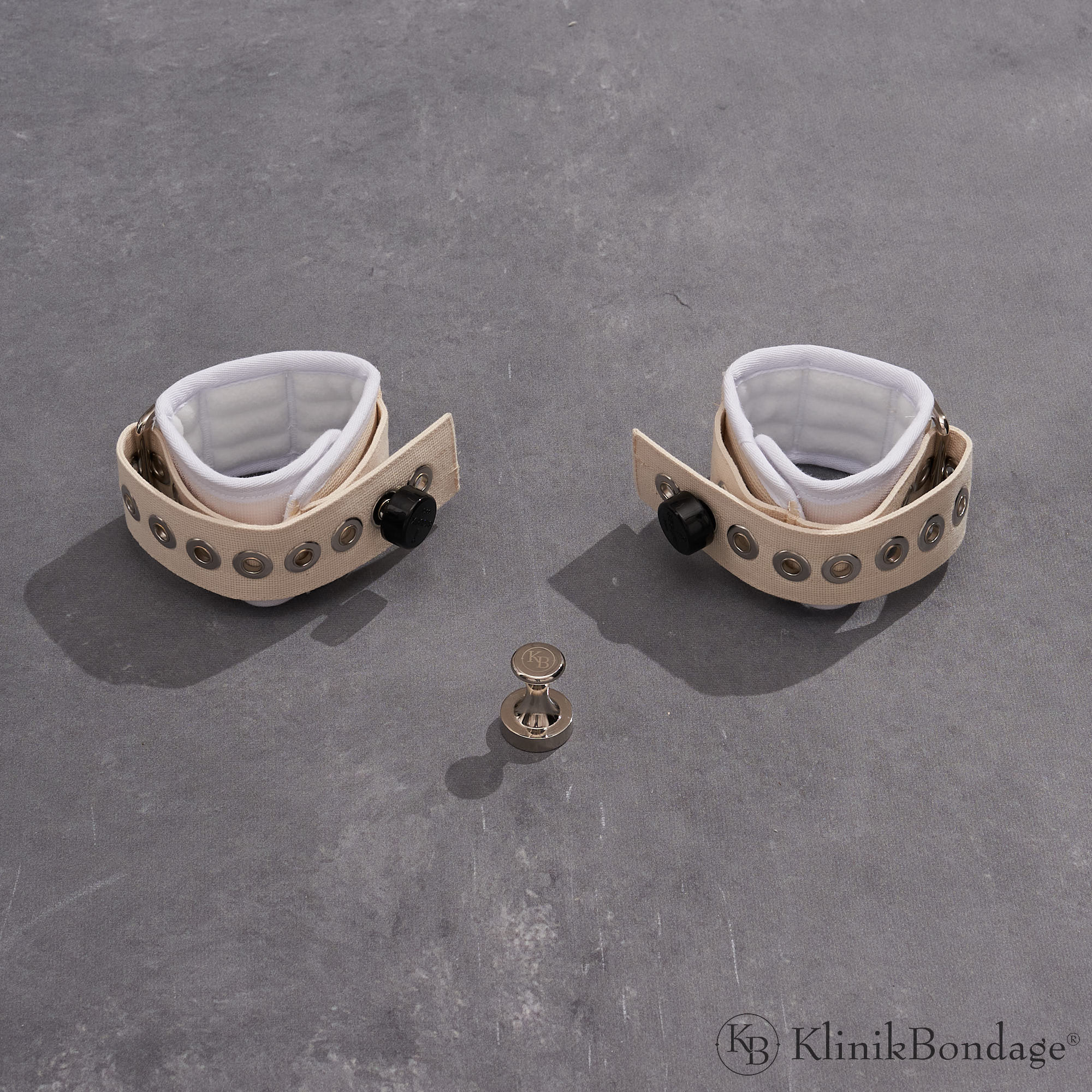 Clamps Feet Hands Pair Restraints Bondage / Bed / Cuffs / Self / BDSM ...